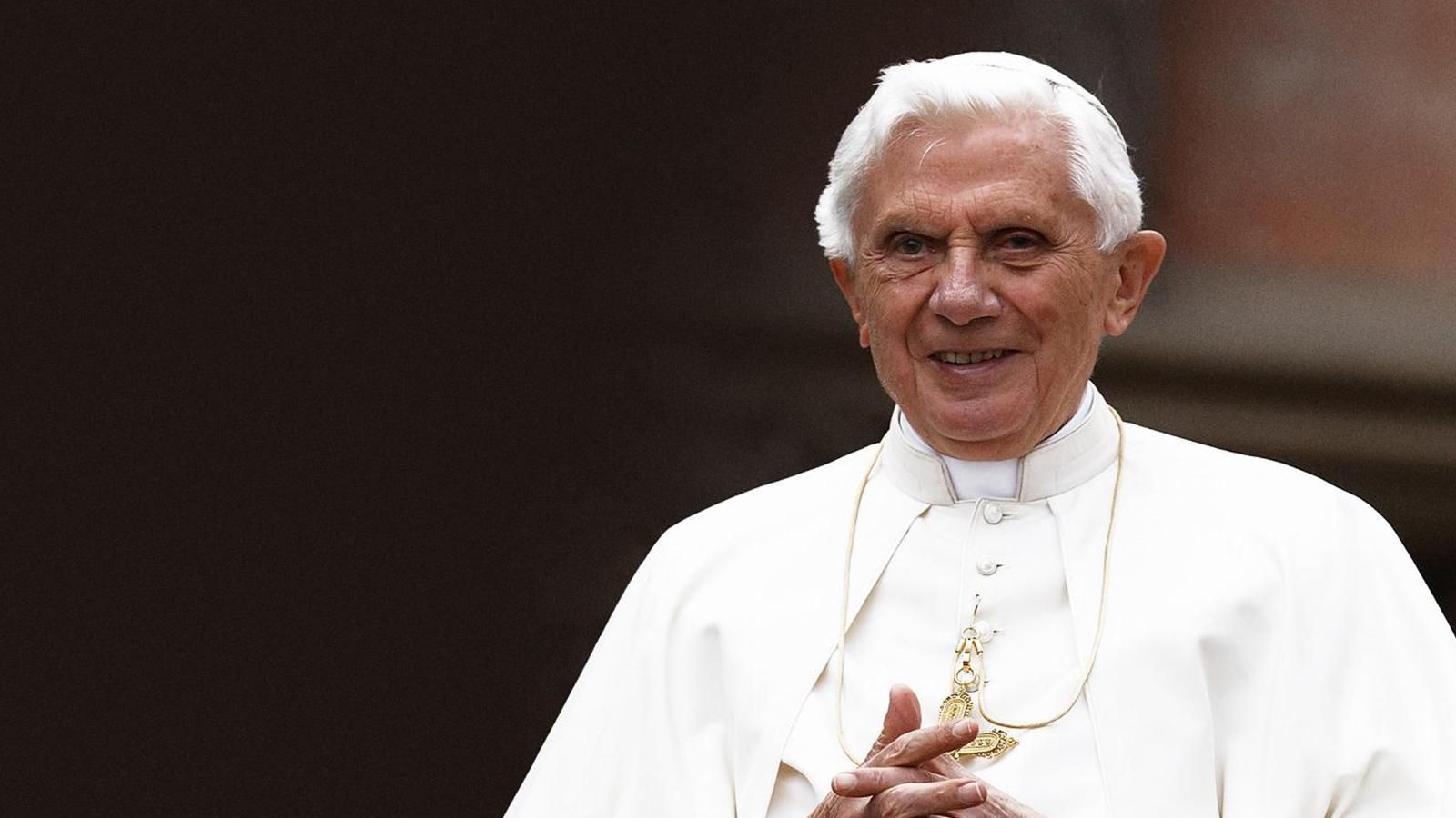 Joseph Ratzinger un papa molto "papale" - Voce Evangelica